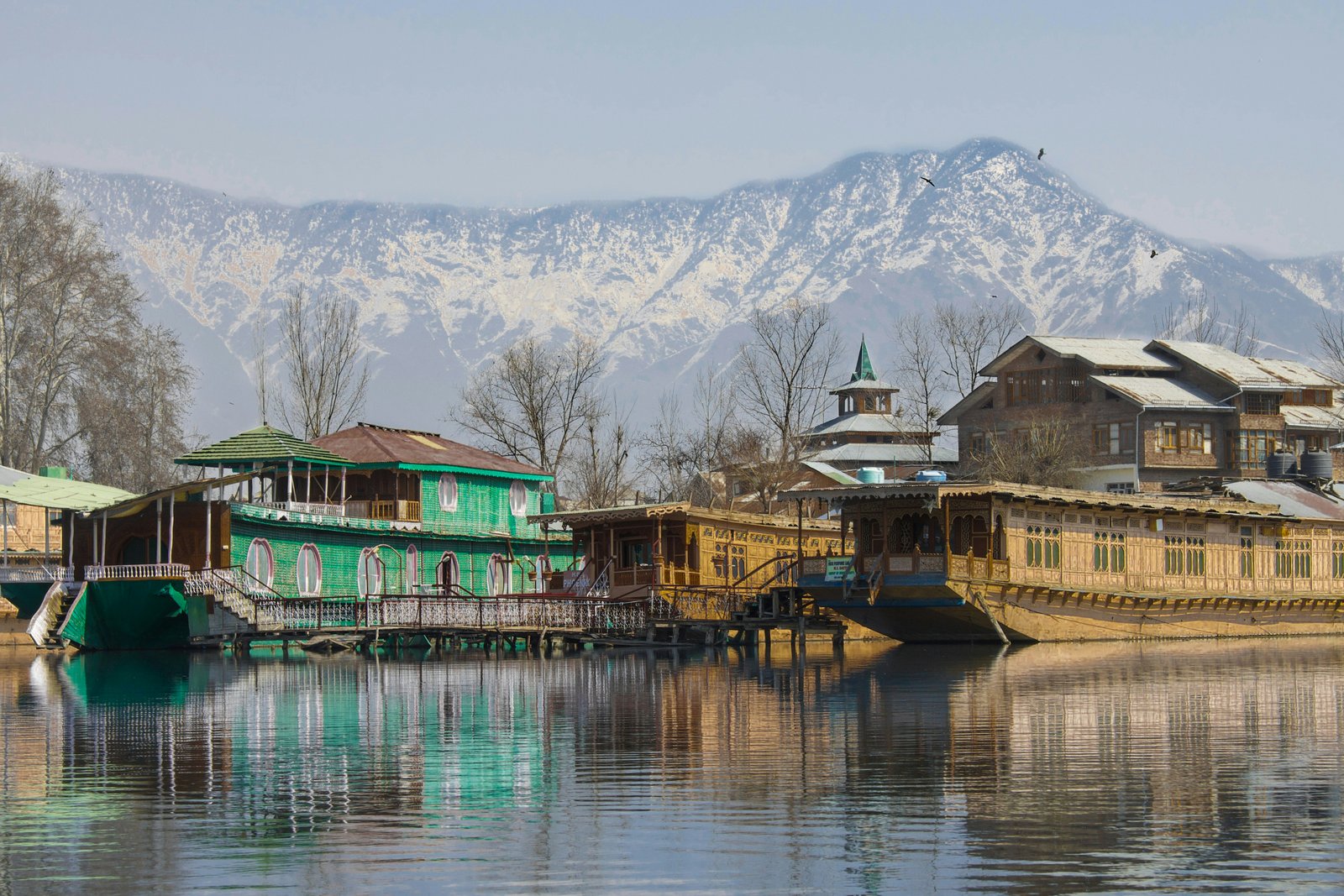 Srinagar Pa-Explorekkia (Ghoomakkad)